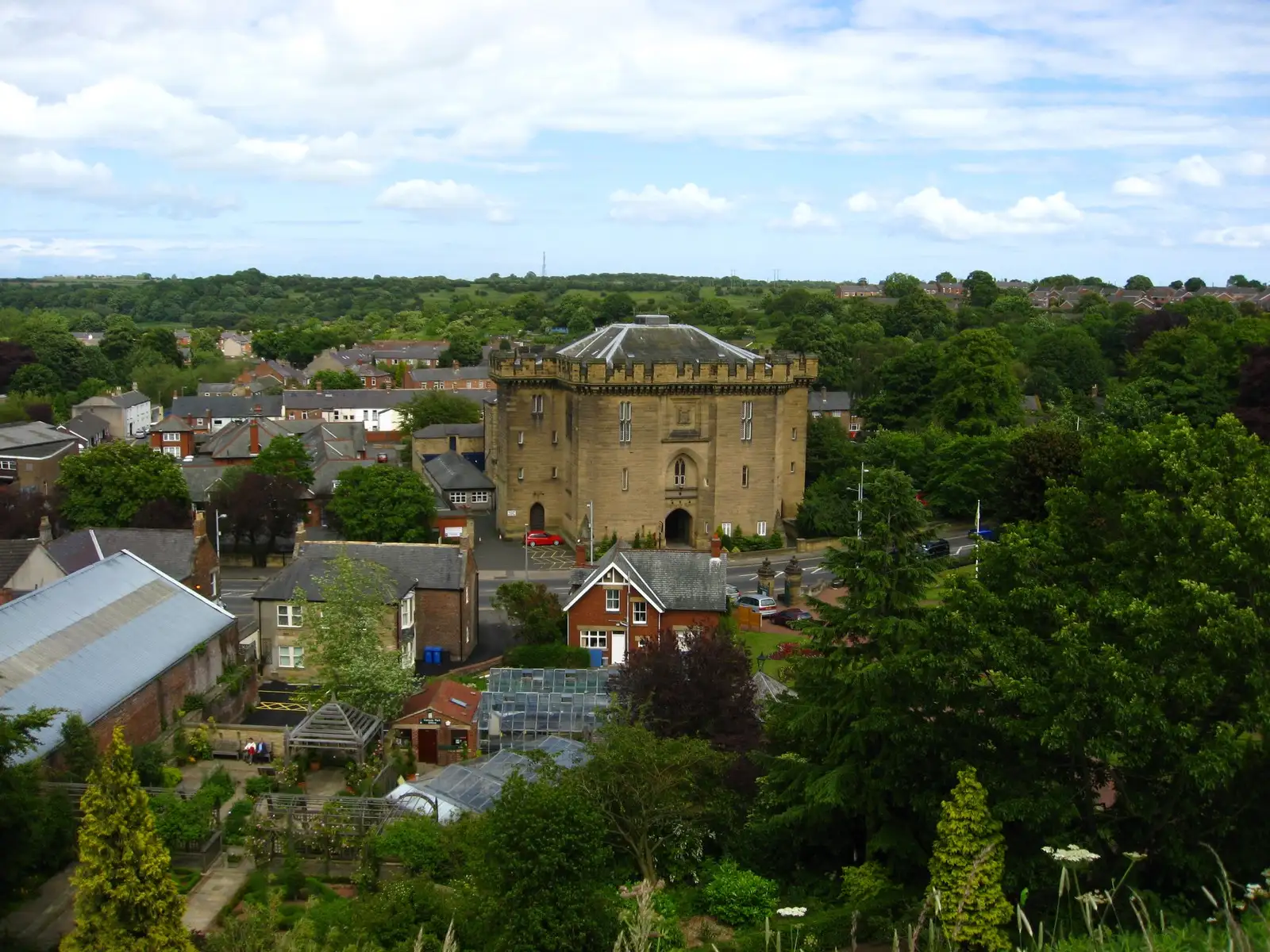 Morpeth Group Travel Tips & Tourism Info | RentAutobus